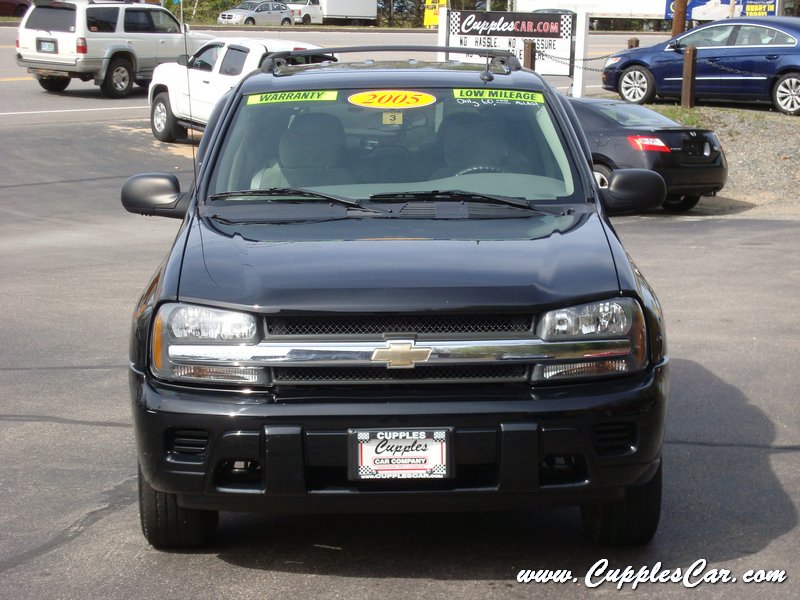 2005 Chevrolet Trailblzer Automatic 4X4 with only 60K Miles for sale in ...