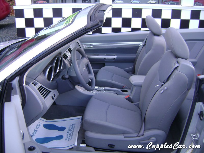 Used 2008 Chrysler Sebring Convertible Touring V6 for sale in Laconia ...